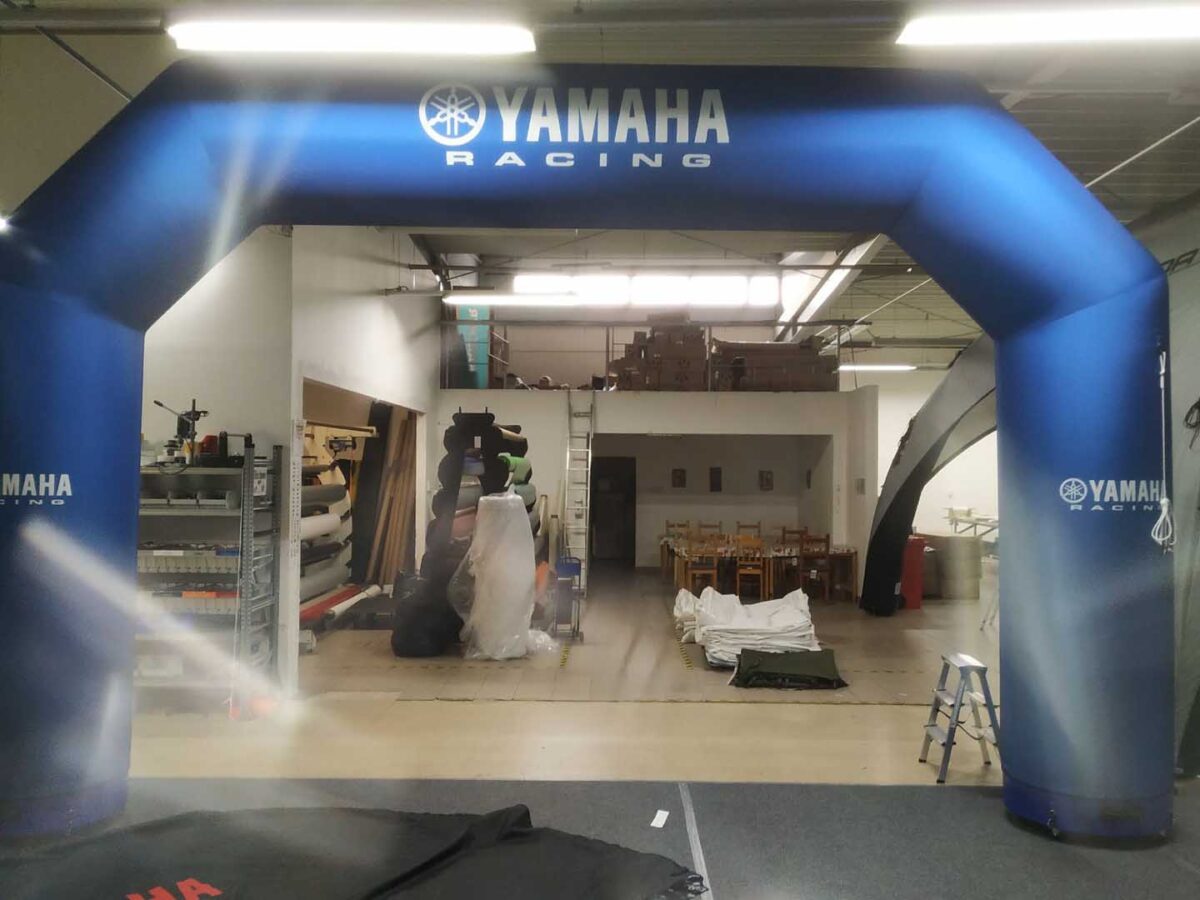 ANGLED - Sealed inflatable arch for running & racing events